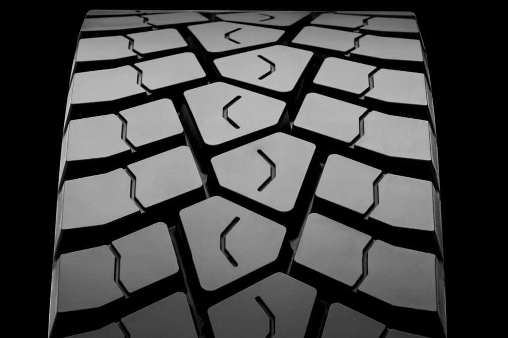 Vipal Presents New Tread Developed for EMEA | Retreading Business